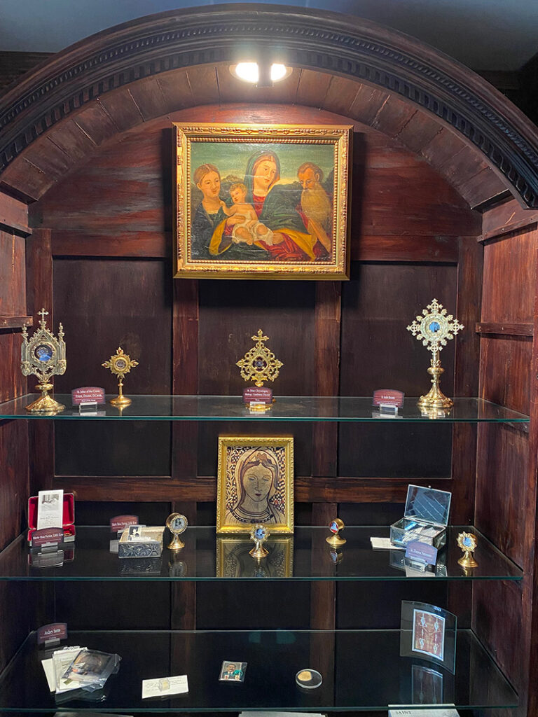 Relic Museum - Rosa Mystica House of Prayer : Rosa Mystica House of Prayer